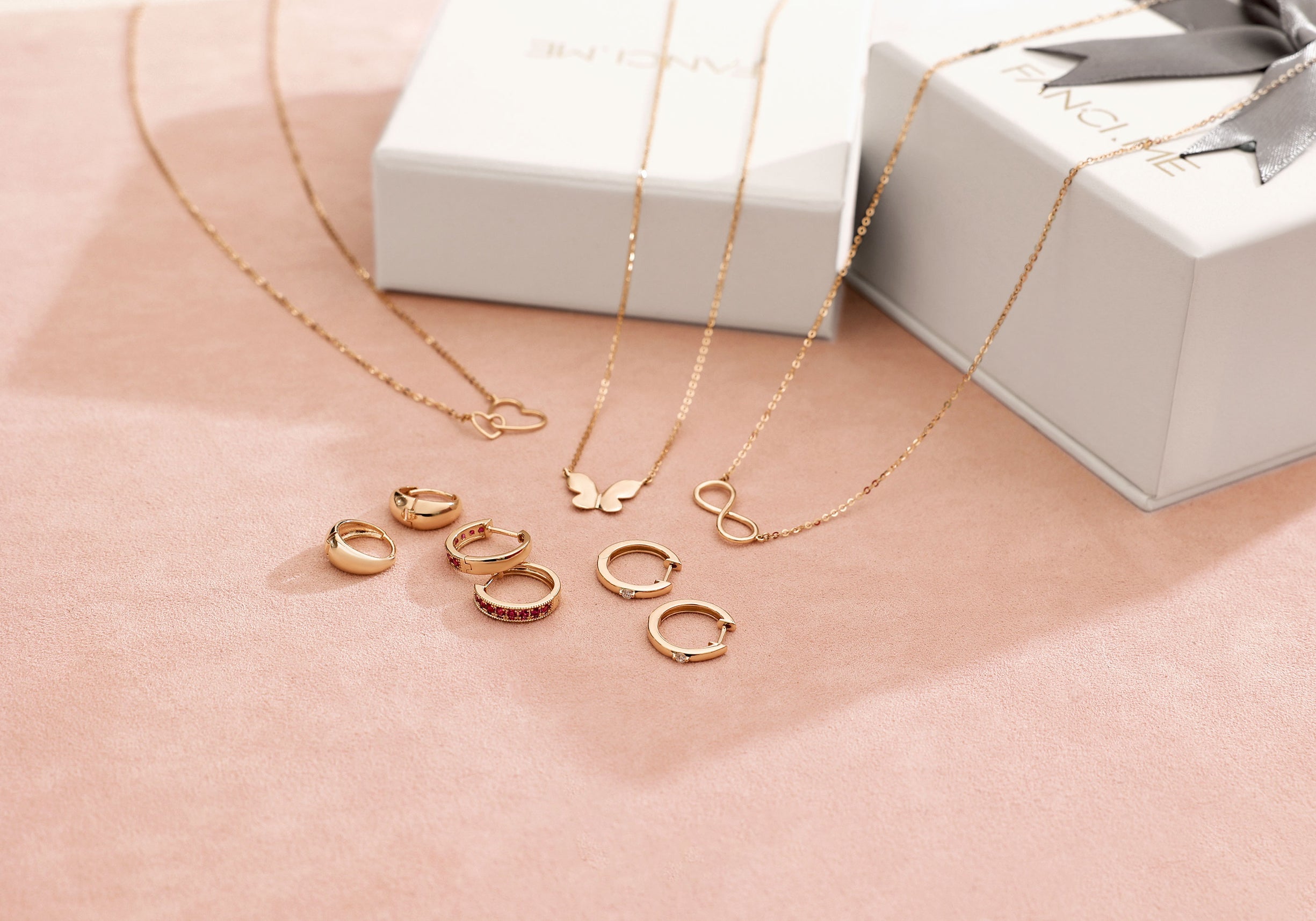 FANCIME "Ms Charming" Halo Heart Sterling Silver Tennis Bracelet – FANCI.ME